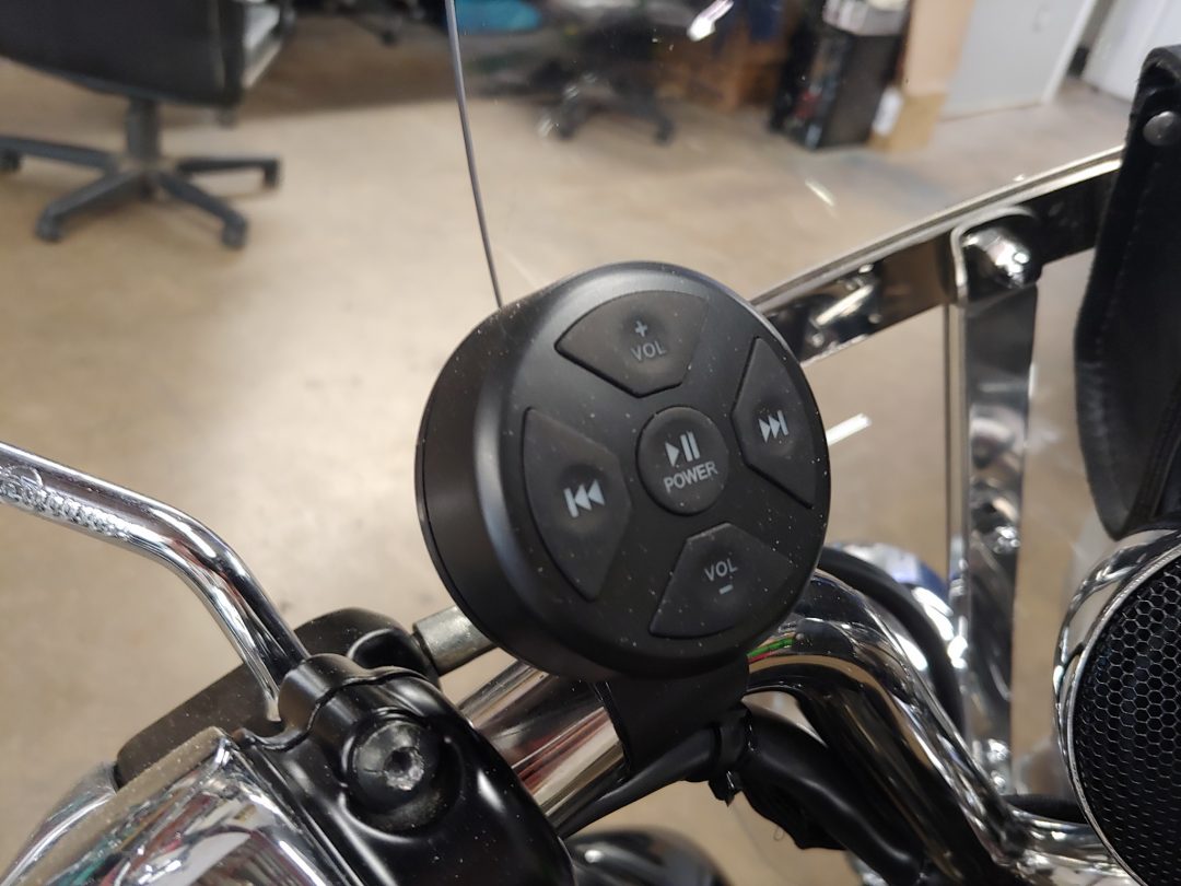Road King Sound system install - Harley audio Oakville Ontario Canada